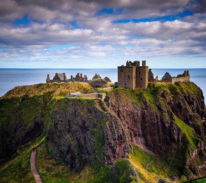 Dunnottar Castle - Europe's Castles