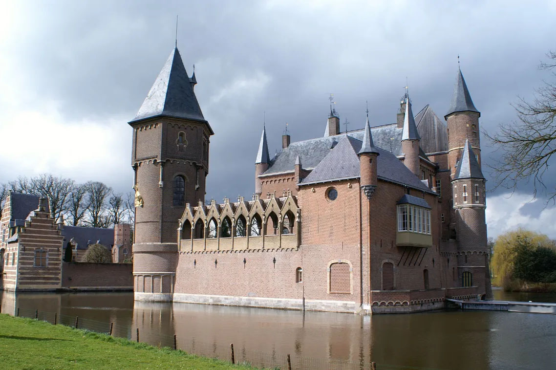 Heeswijk Castle - Europe's Castles