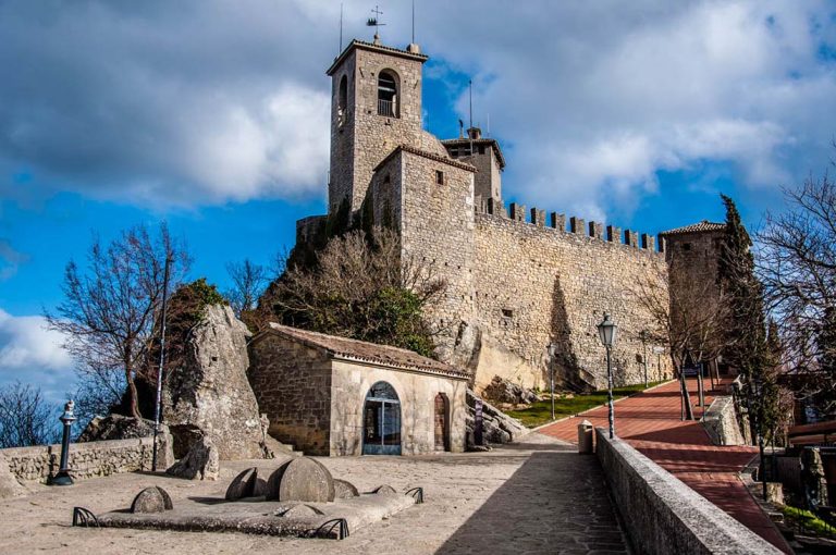 Guaita Tower - Europe's Castles